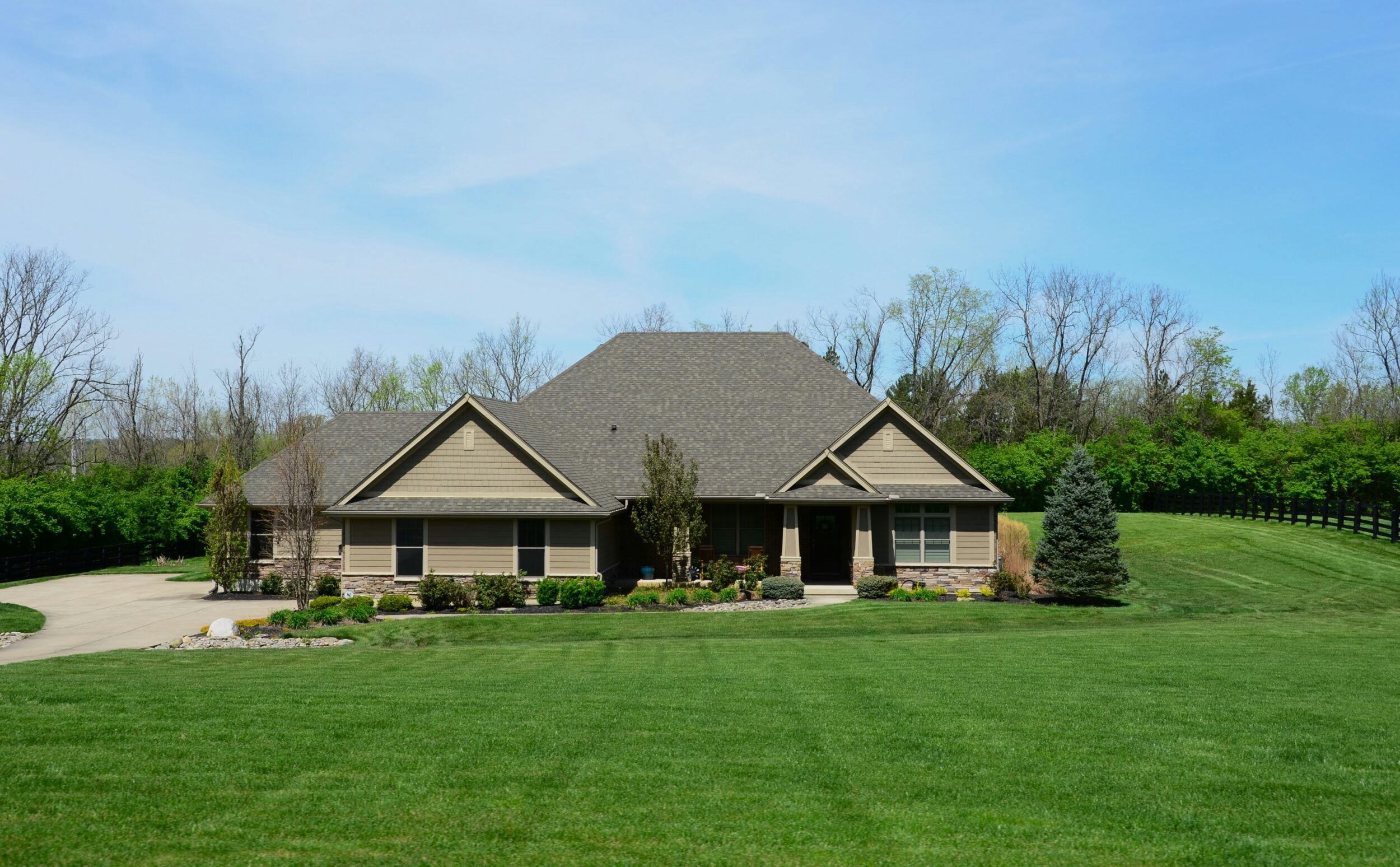 Different Types of Houses (& Complementary Landscaping Ideas)